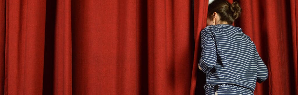 BackStage Pass: Book Review - Kathryn Aragon